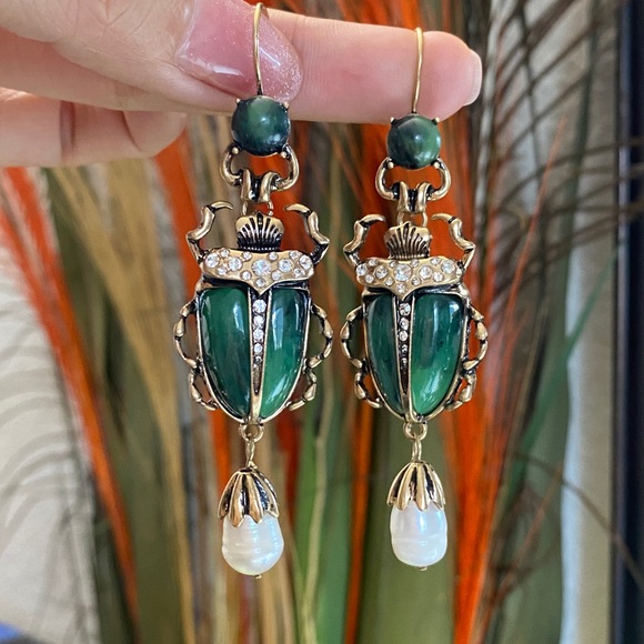 Jewelry | Vintage Green Beetle Bug High Quality Brass Crystal Pearl ...
